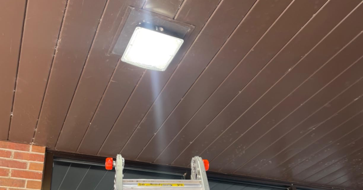 Can LED Gas Station Canopy Lights Withstand Harsh Weather Conditions ...